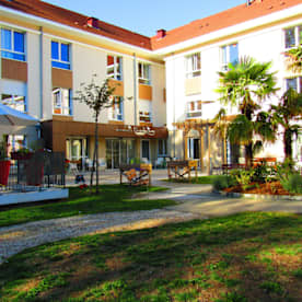 Maison de retraite La Chantereine (Groupe emeis), EHPAD à Coubron ...