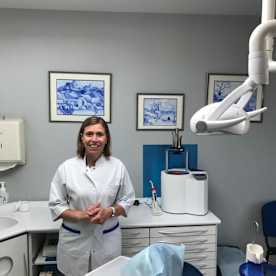 Dr Florence VERFAILLIE-VAN DAELE, Chirurgien-dentiste à Cergy - Doctolib