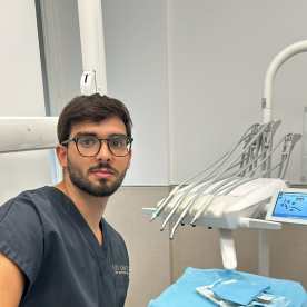 Dr Mehdi ROUIS, Chirurgien-dentiste à Fréjus : Prenez RDV en ligne ...