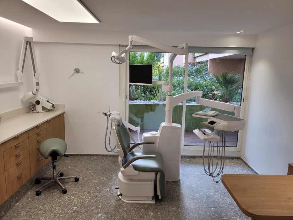 Dr Sarah TASSY, Chirurgien-dentiste à Marseille : Prenez RDV en ligne ...