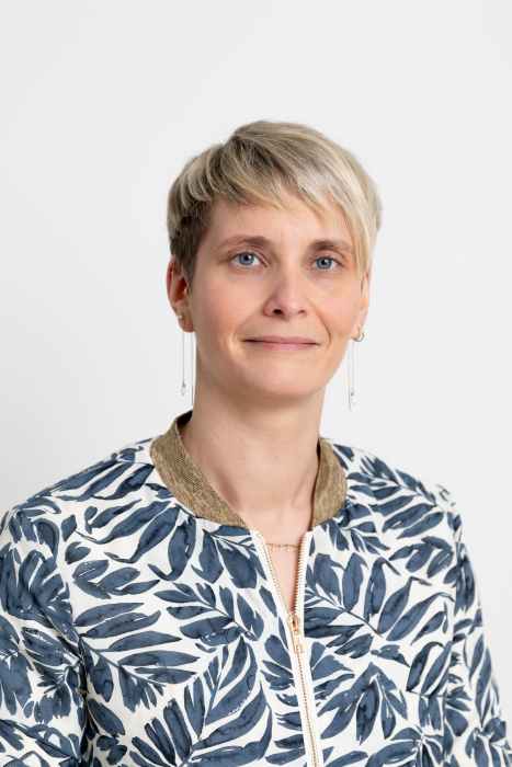 Dr Cécile SWENNEN, Chirurgien orthopédiste et traumatologue à Poitiers ...