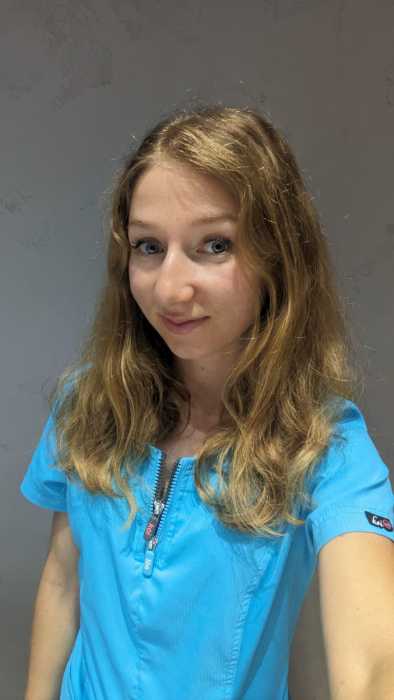 Dr Coline ADELAIDE, Chirurgien-dentiste à Carnoux-en-Provence