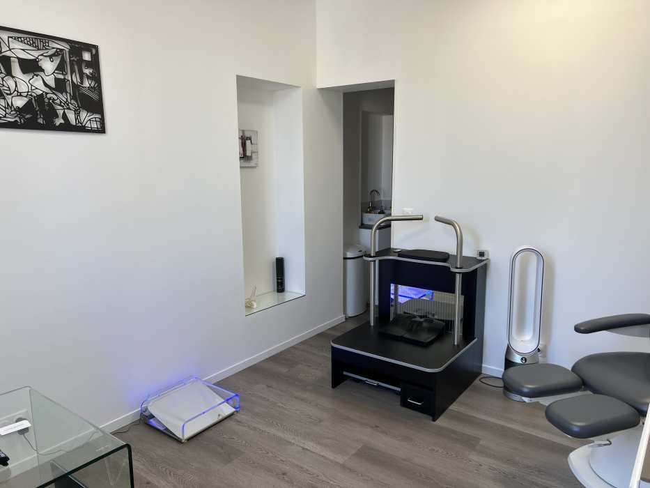 M. Benjamin BASSAW, Pédicure-podologue à Angoulême - Doctolib