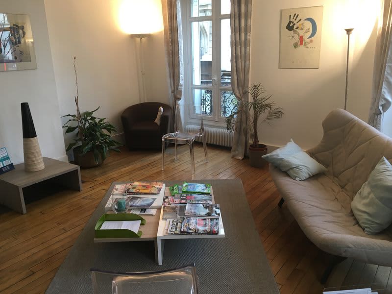 Dr Brigitte FITOUSSI, Chirurgien-dentiste à Paris - Doctolib