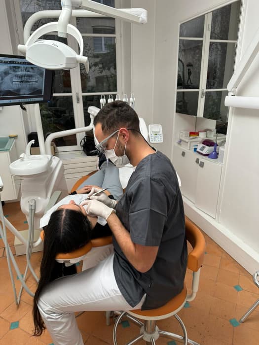 Dr Liam Benhamou, Chirurgien-dentiste à Guichainville, Bessancourt ...