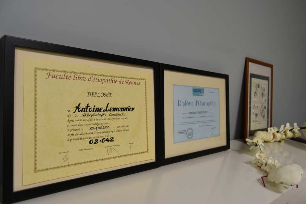 M. Antoine LEMONNIER, Ostéopathe à Carentan : Prenez RDV en ligne ...