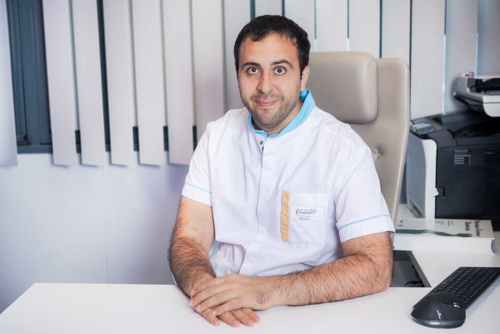 Dr Samuel Haddad, Gynécologue obstétricien à Toulon - Doctolib