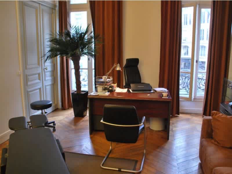 Dr Maxime OBADIA, Ostéopathe à Paris : Prenez rendez-vous en ligne ...