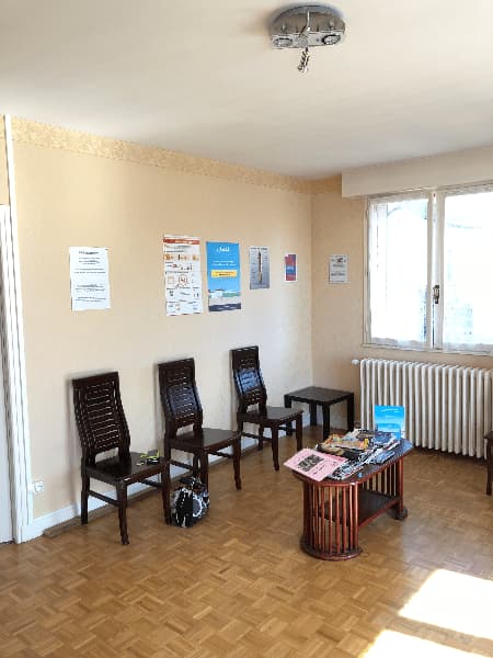 Dr Christian QUACH, Médecin généraliste à : Prenez RDV en ligne - Doctolib