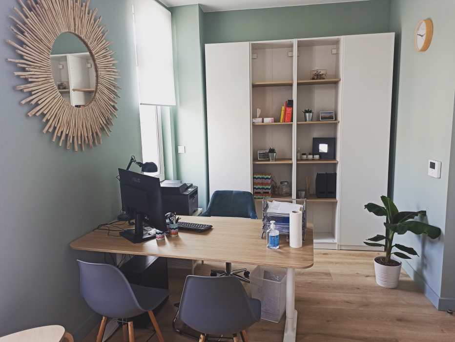 Dr Bernadette NARALA ABBOY, Médecin généraliste à Bordeaux - Doctolib