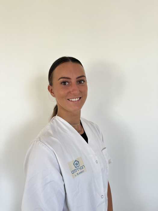 Mme Lola PLANDO, Ostéopathe à Hyères : Prenez rendez-vous en ligne - Doctolib