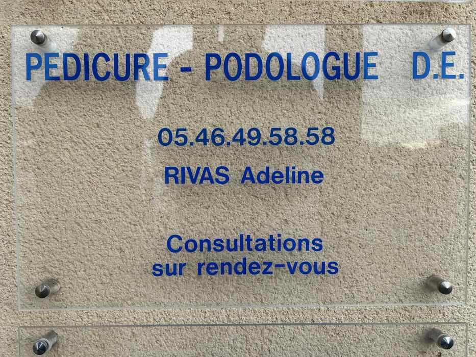 Adeline RIVAS, Pédicure-podologue à Montendre : Prenez RDV en ligne ...