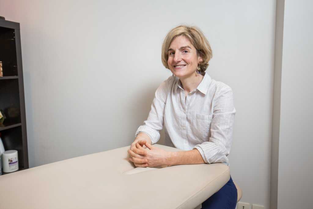 Mme Charlotte Sanson, Ostéopathe à Paris : Prenez rendez-vous en ligne ...