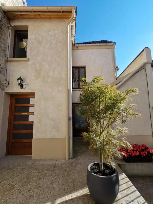 Léa GODARD, Ostéopathe à Maisons-Laffitte : Prenez RDV en ligne - Doctolib