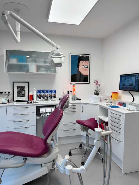 Dr Charlotte CASTELLS, Chirurgien-dentiste à Fontainebleau - Doctolib