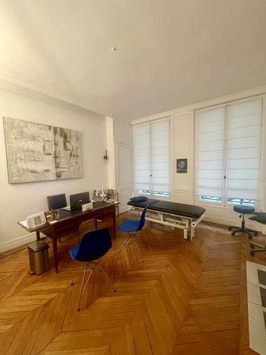 Mme Jessica SPIRA, Ostéopathe à Paris : Prenez rendez-vous en ligne ...