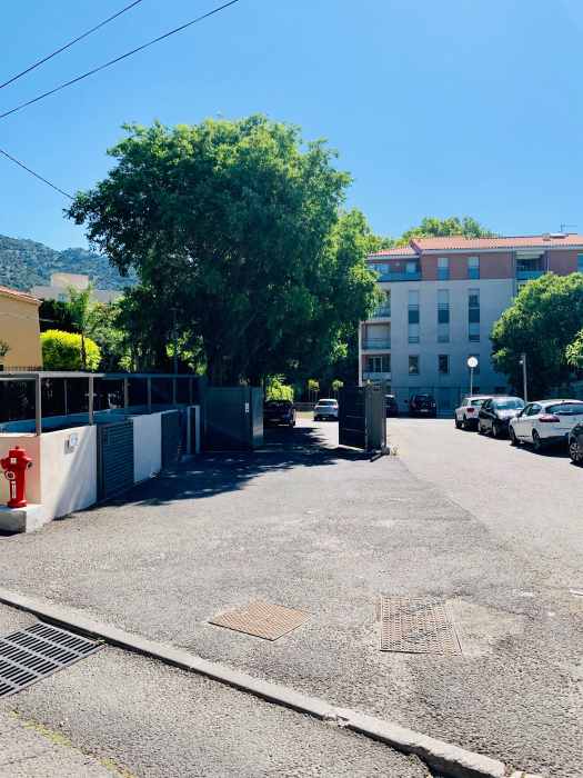 Kelly Cavalieri, Masseur-kinésithérapeute à Toulon - Doctolib