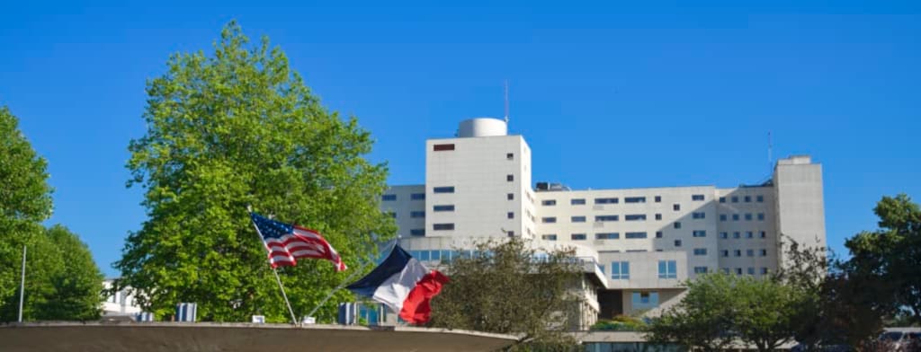 Dr Nasser REFAHI, Gynécologue médical et obstétrique à Saint-Lô - Doctolib