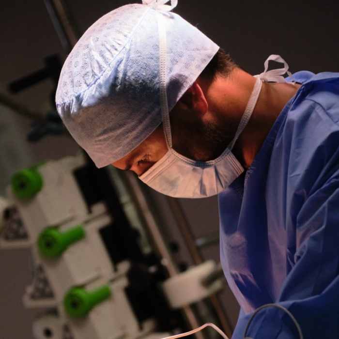 Dr Yann SABAH, Chirurgien orthopédiste et traumatologue à Cannes - Doctolib