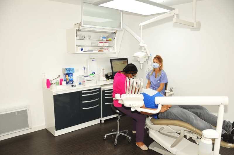 Dr Christophe HOLLEBECQUE, Chirurgien-dentiste à Dunkerque - Doctolib