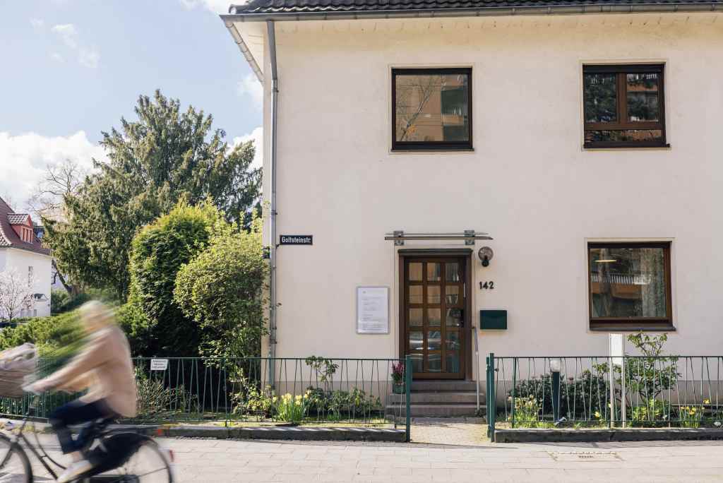 Zahnärztin Köln-Bayenthal - Dr. Andrea Fedder, Zahnarztpraxis in Köln ...