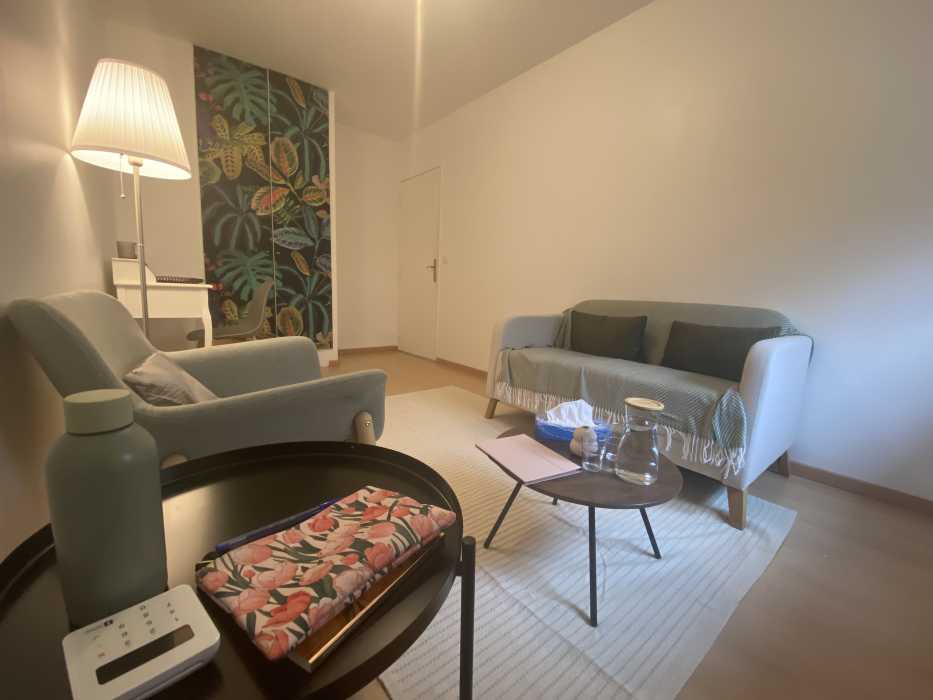 Mme Aisha Wasim, Psychologue à Massy : Prenez rendez-vous en ligne ...