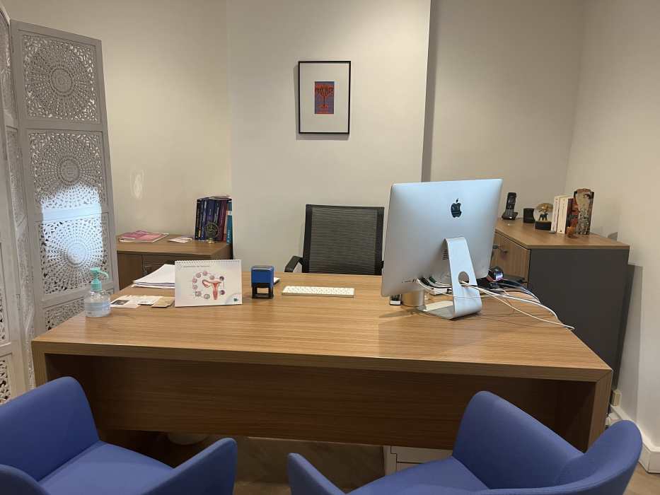 Dr Jeremy CALVO, Gynécologue obstétricien à Paris