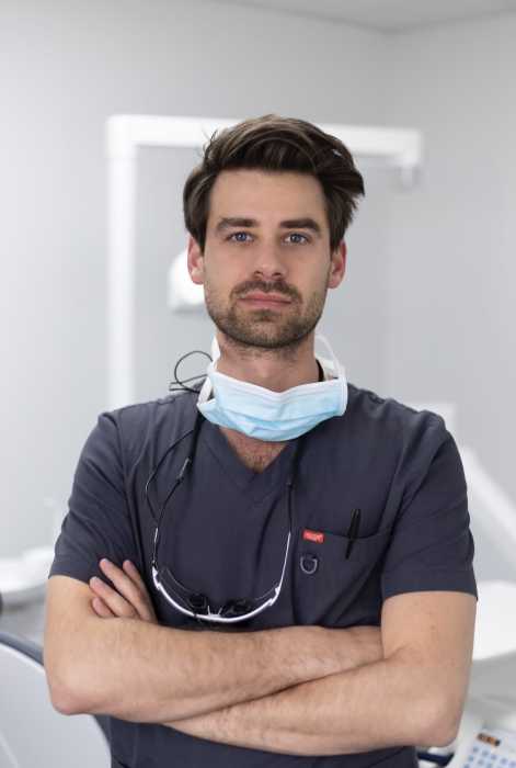 Dr Benjamin ROSENBACH, Chirurgien-dentiste à Vienne - Doctolib