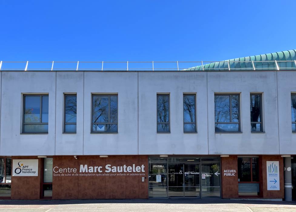 SMR pédiatrique Marc Sautelet, Centre de soins médicaux et de ...