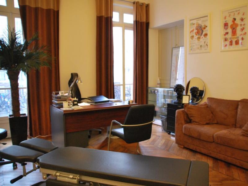 Dr Maxime OBADIA, Ostéopathe à Paris : Prenez rendez-vous en ligne ...