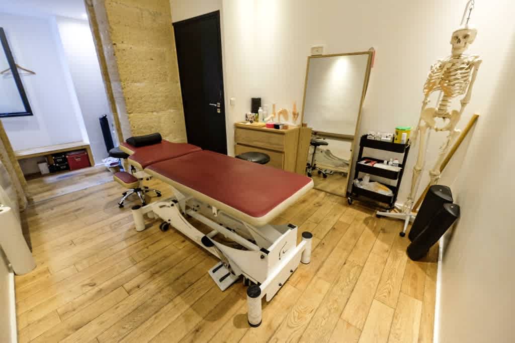 Mme Stephanie FOUQUET, Masseur-kinésithérapeute à Paris - Doctolib