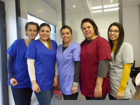 Dr Jessica MARCIANO, Chirurgien-dentiste à Charenton-le-Pont - Doctolib