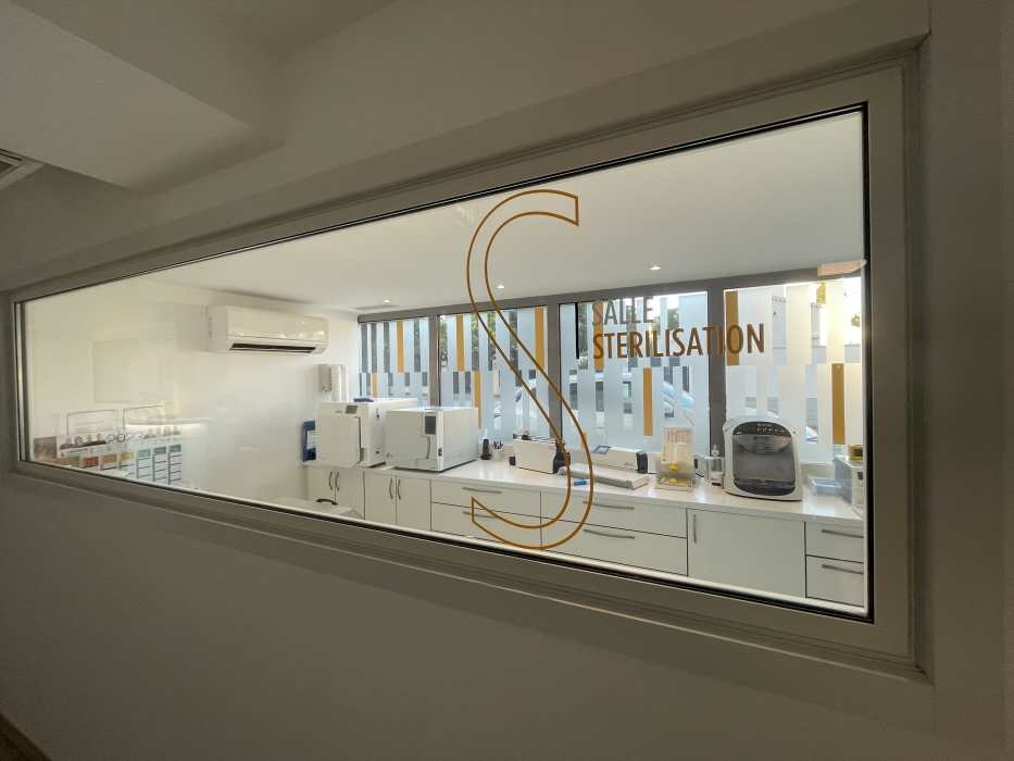 Cabinet dentaire La Londe des docteurs Carrere Jean-Paul, Castor ...