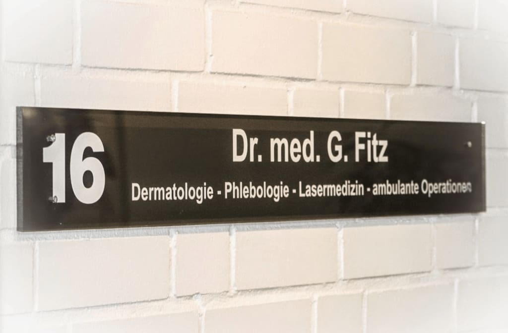 Herr Dr. med. Gunther Fitz, Hautarzt / Dermatologe in Elmshorn - Doctolib
