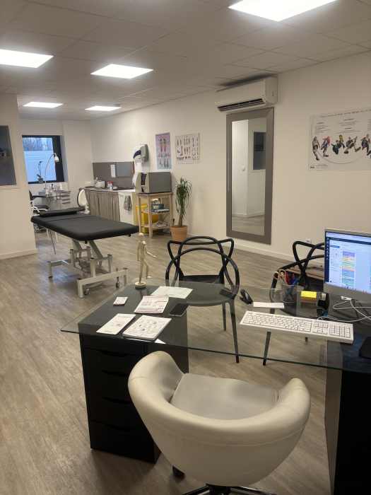 M. Anthony ALEXANDRE LOURO, Pédicure-podologue à Alençon - Doctolib