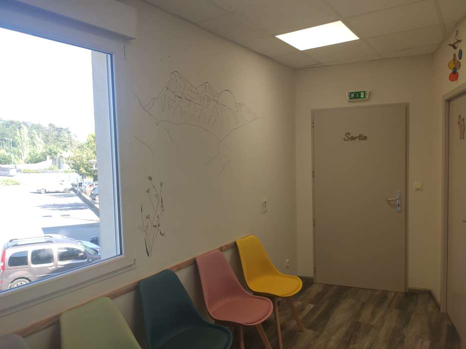 Sarah ALLOUCHE, Pédicure-podologue à Aouste-sur-Sye - Doctolib