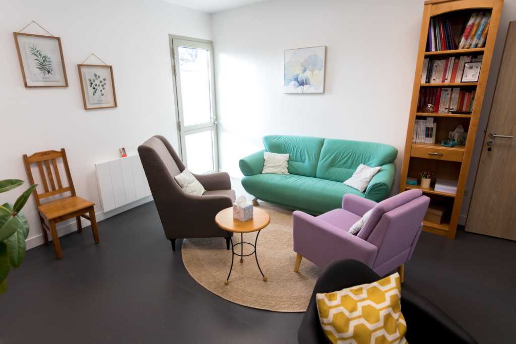 Chloé Redon, Psychologue à Luynes : Prenez rendez-vous en ligne - Doctolib