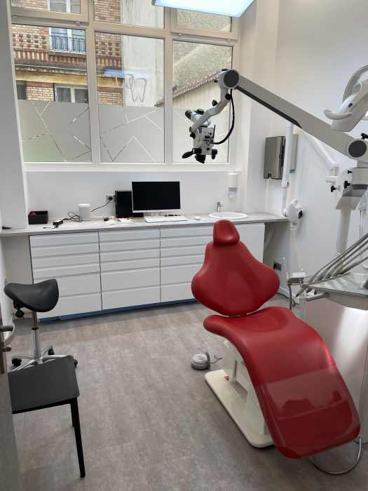 Dr Eric AMSELLEM, Chirurgien-dentiste à Neuilly-sur-Seine - Doctolib