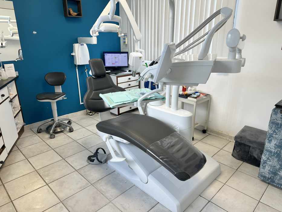 Dr Alexandre POLLET, Chirurgien-dentiste à Fort-de-France - Doctolib