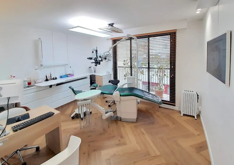 Dr Servane BAHEUX, Chirurgien-dentiste à Paris : Prenez RDV en ligne ...