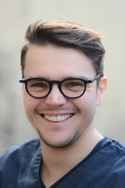 Dr Thomas Parmentier, Chirurgien-dentiste à Dijon - Doctolib