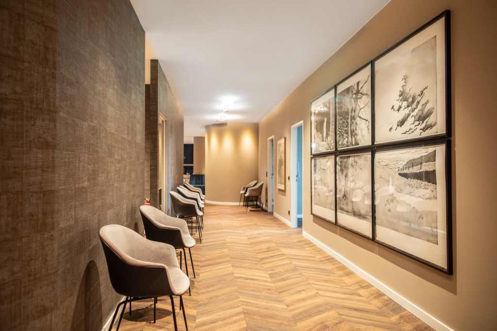 Herr Dr. med. Detlev R. H. Breyer FWCRS, Augenarzt / Ophthalmologe in ...