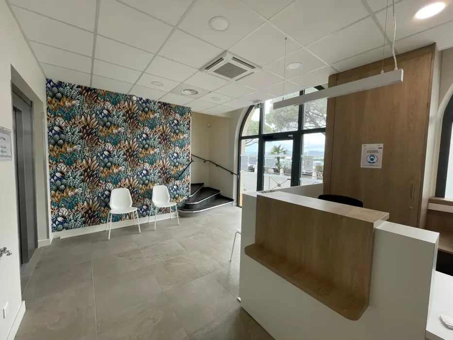 Dr Julie JANACEK, Médecin généraliste à Saint-Tropez, Gassin - Doctolib