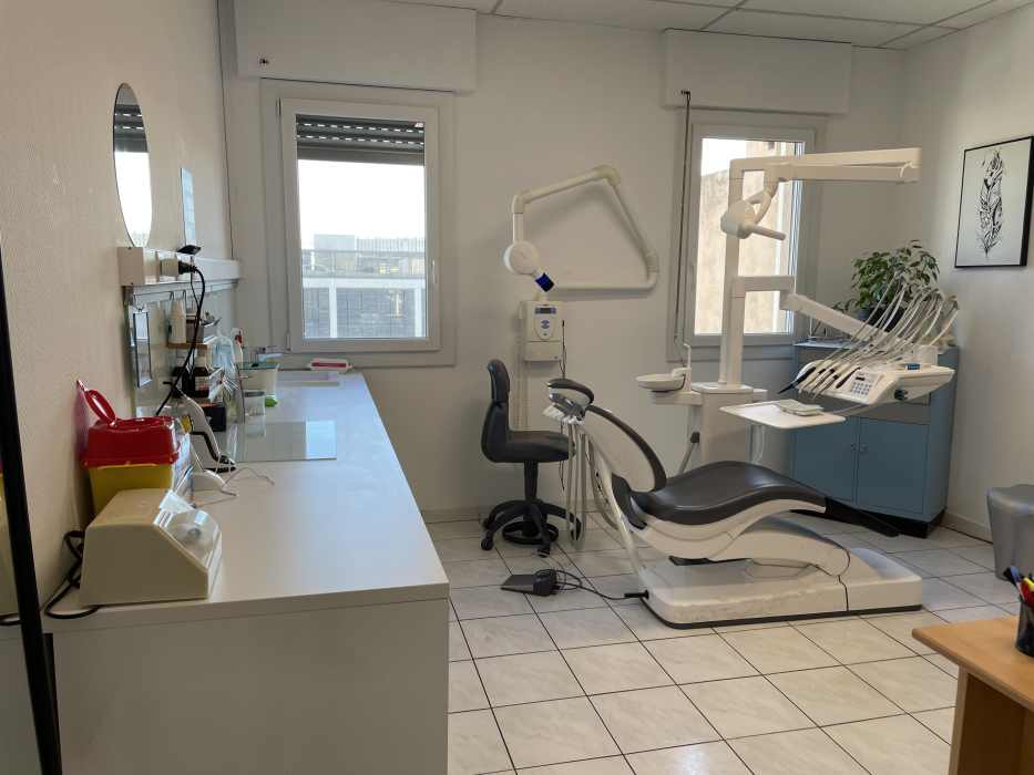 Dr Saber KHELAIFIA, Chirurgien-dentiste à Marseille - Doctolib