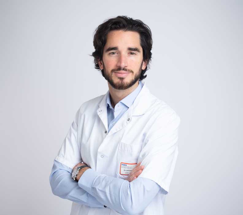 Dr Alexandre Roux, Neurochirurgien à Paris : Prenez RDV en ligne - Doctolib
