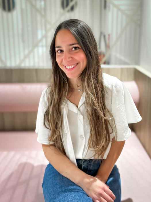 Dr Rebecca Bern, Spécialiste en chirurgie plastique reconstructrice et ...