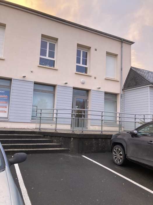 Mme Zoe Carabie, Pédicure-podologue à Saint-Amand-Villages - Doctolib