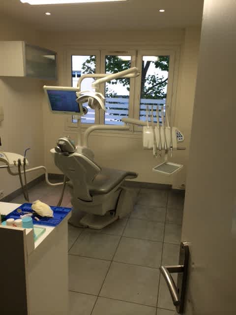 Dr Jeremy ABITBOL, Chirurgien-dentiste à Neuilly-sur-Marne - Doctolib