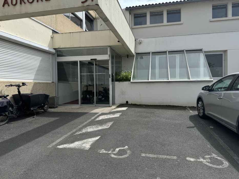 SOS Trauma LA ROCHELLE et SOS Trauma ROCHEFORT, Cabinet médical à ...