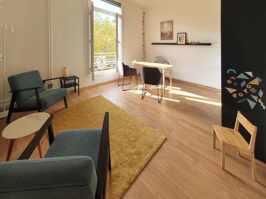 Mme Alice Chambron, Psychologue à Chambéry : Prenez RDV en ligne - Doctolib